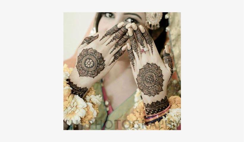 Mehndi - Back Hand Flower Mehndi Design - 550x395 PNG Download - PNGkit