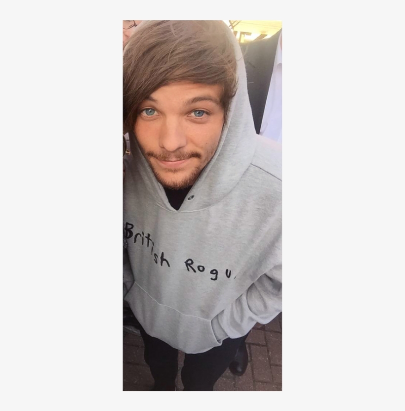 Louis Tomlinson Mine Louis Soft Louis Look At His Thighs - Louis ...