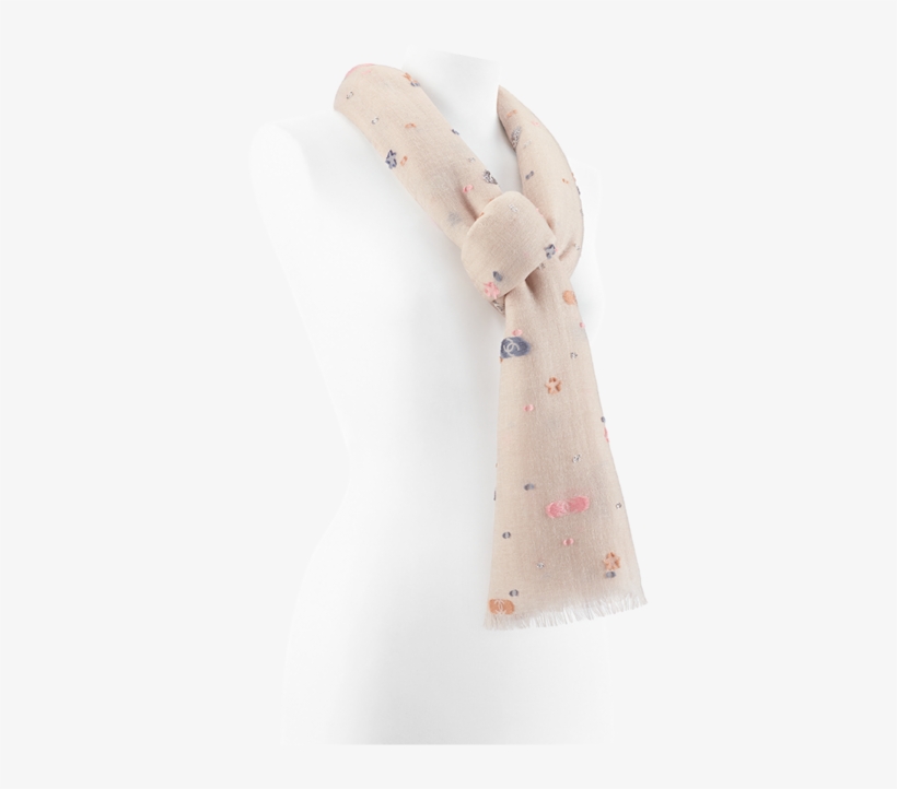 The Fall-winter 2017/18 Scarves Collection On The Chanel - Polka Dot ...