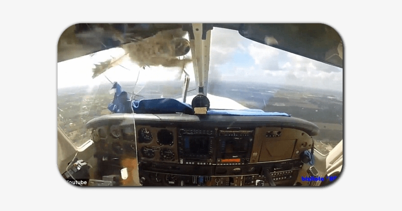 Download Transparent Cockpit Of The Week - Parabrisas De Un Avion - PNGkit