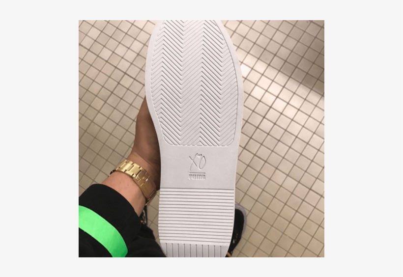 Weeknd Signature Shoe - 500x612 PNG Download - PNGkit