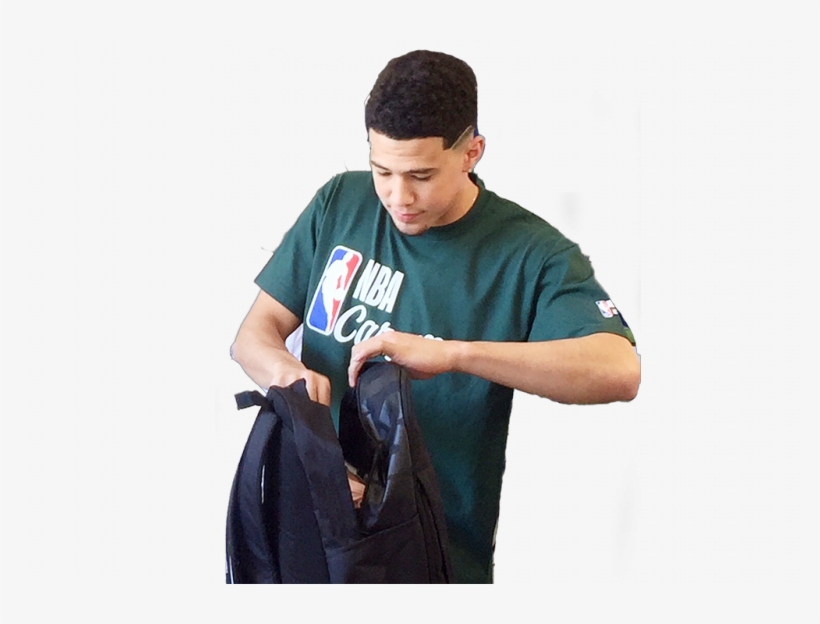 Nba Players Give Back To Children - Sitting - 780x544 PNG Download - PNGkit