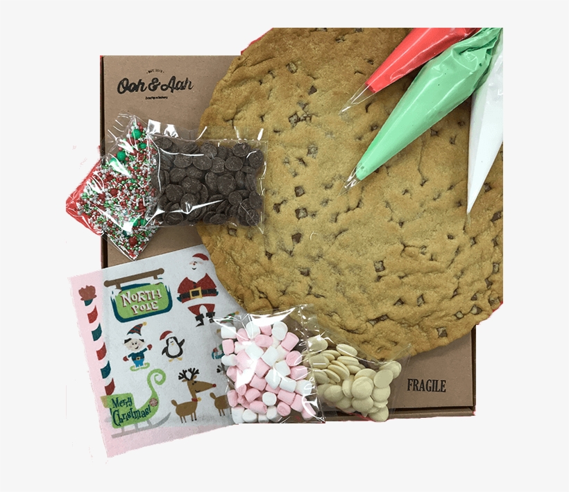 0 - Christmas Tree - 630x630 PNG Download - PNGkit