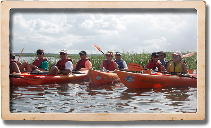 Download Kayaking Group - Kayak - Full Size PNG Image - PNGkit