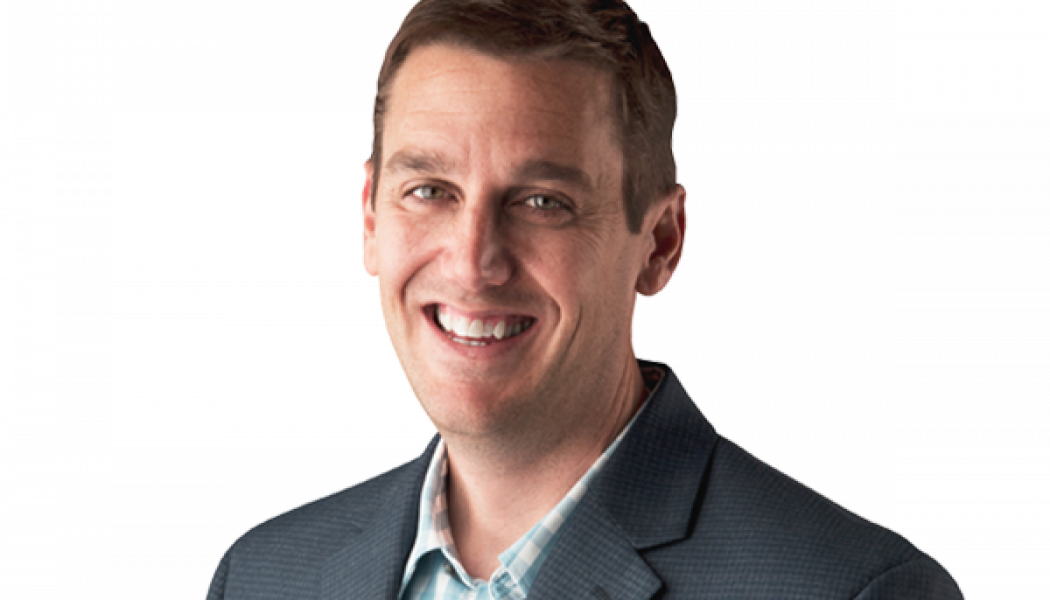 Download Luke Kuechly Has Been Ultimate Chess Foe For Sean Payton ...