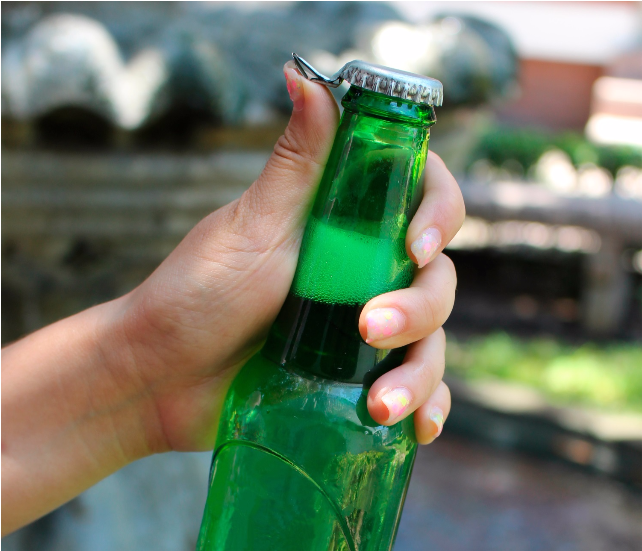 Download Crown's Latest Bottle Top Eliminates Need For Opener - Twist ...