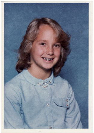 Download Young Jenni 650px - Picture Frame - Full Size PNG Image - PNGkit