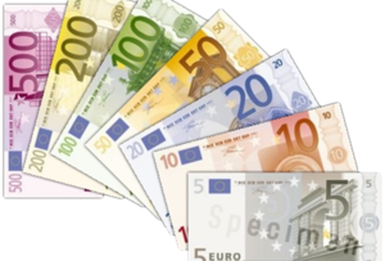 Download Portugal Euro Notes - Full Size PNG Image - PNGkit