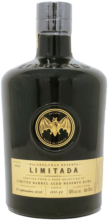 Download Bacardi Reserva Limitada Rum - Full Size PNG Image - PNGkit