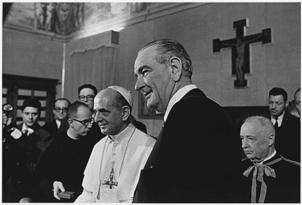 Download Johnson And Pope Paul Vi - Lyndon Johnson Pope - Full Size PNG ...