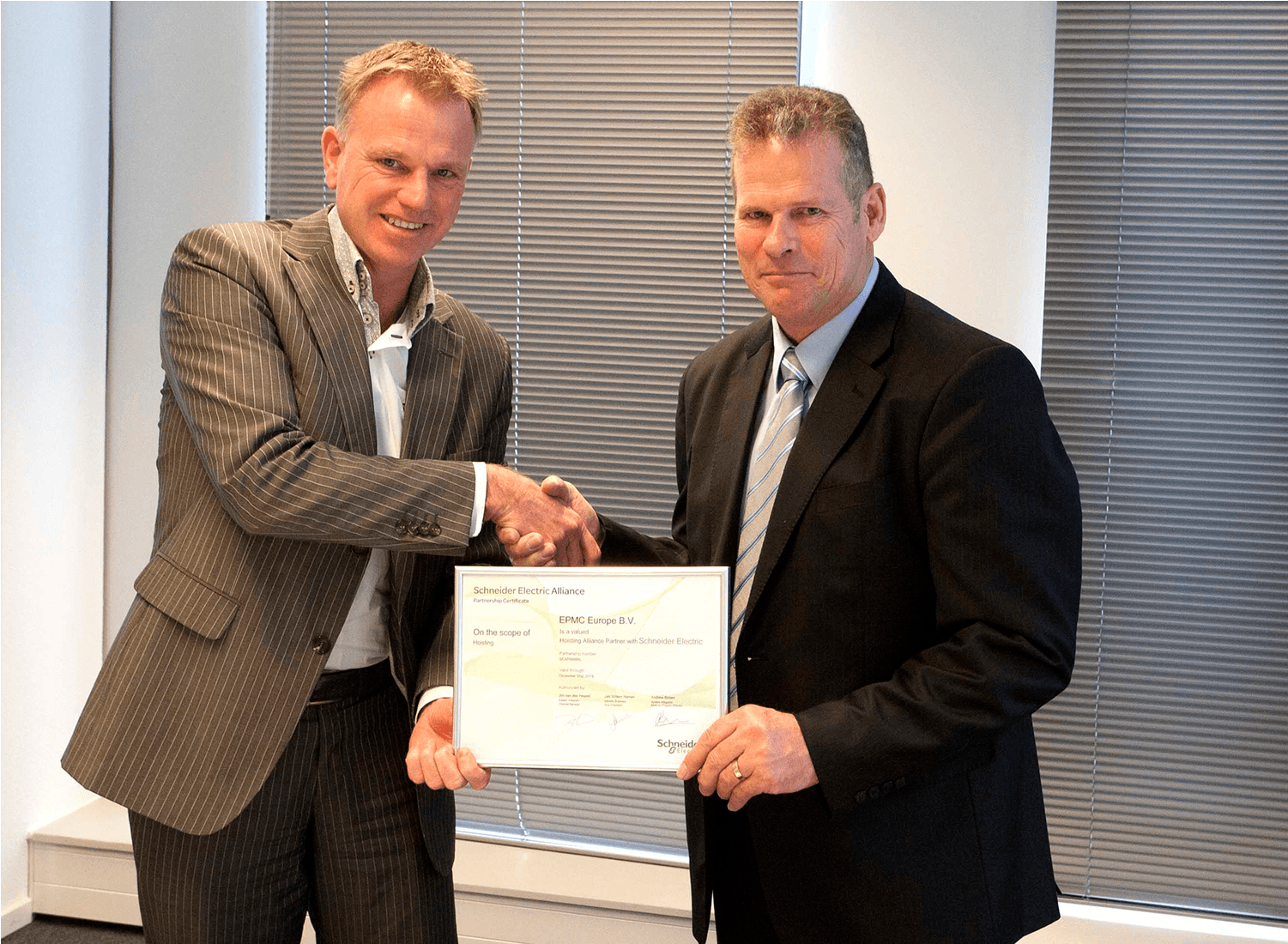 Download Click To Enlarge Image Certificaat Lr - Full Size PNG Image ...