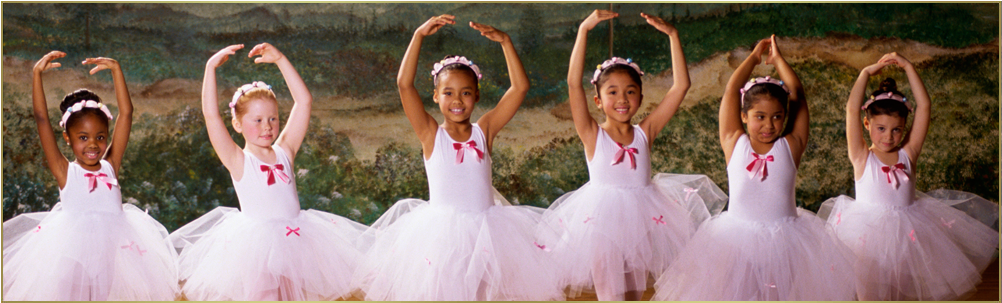 Download Children Taking A Ballet Class - Full Size PNG Image - PNGkit