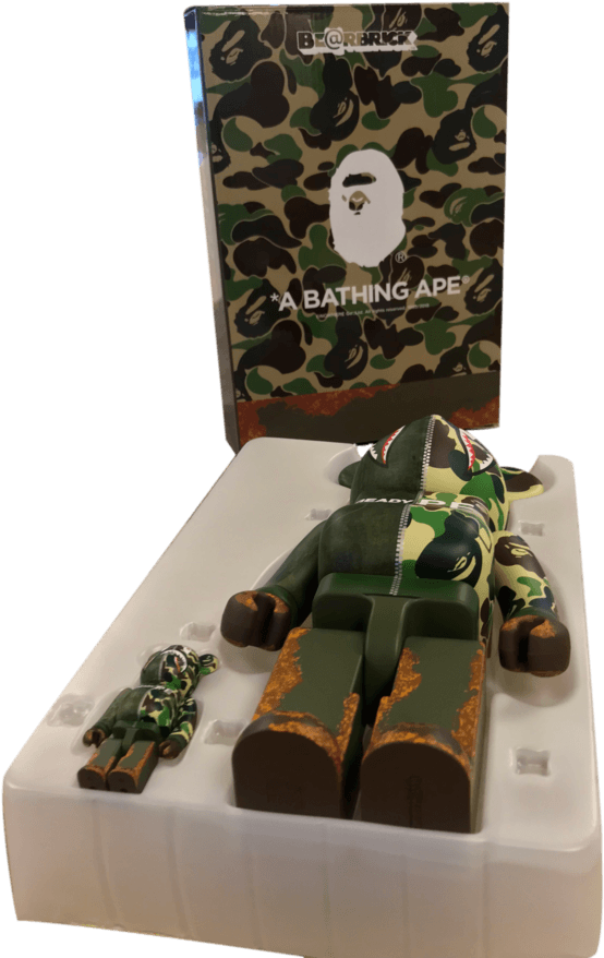 Download Bearbrick Readymade Collaboration Bape 100% And 400% ...