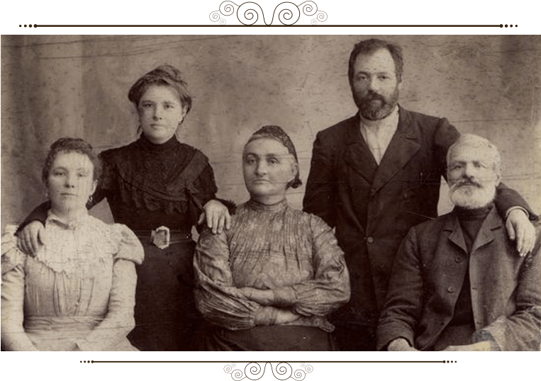 Download Basques Are Unique - Family - Full Size PNG Image - PNGkit